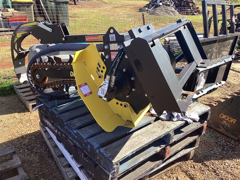 Unused Digga 900 Bigfoot Trenching Skid Steer Attachment Auction (0011 ...