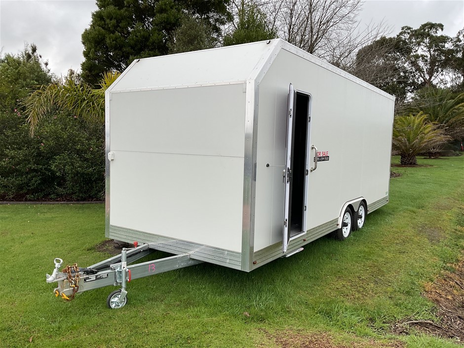 2022 Pitcher Enclosed Tandem Car Carrier Trailer Auction (0041-3029670 ...