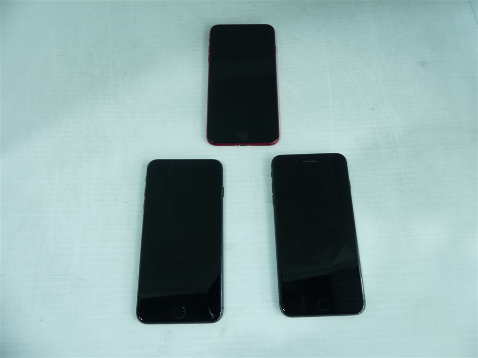 Box of Assorted Apple Mobile Phones Auction (0029-5056960) | Grays ...