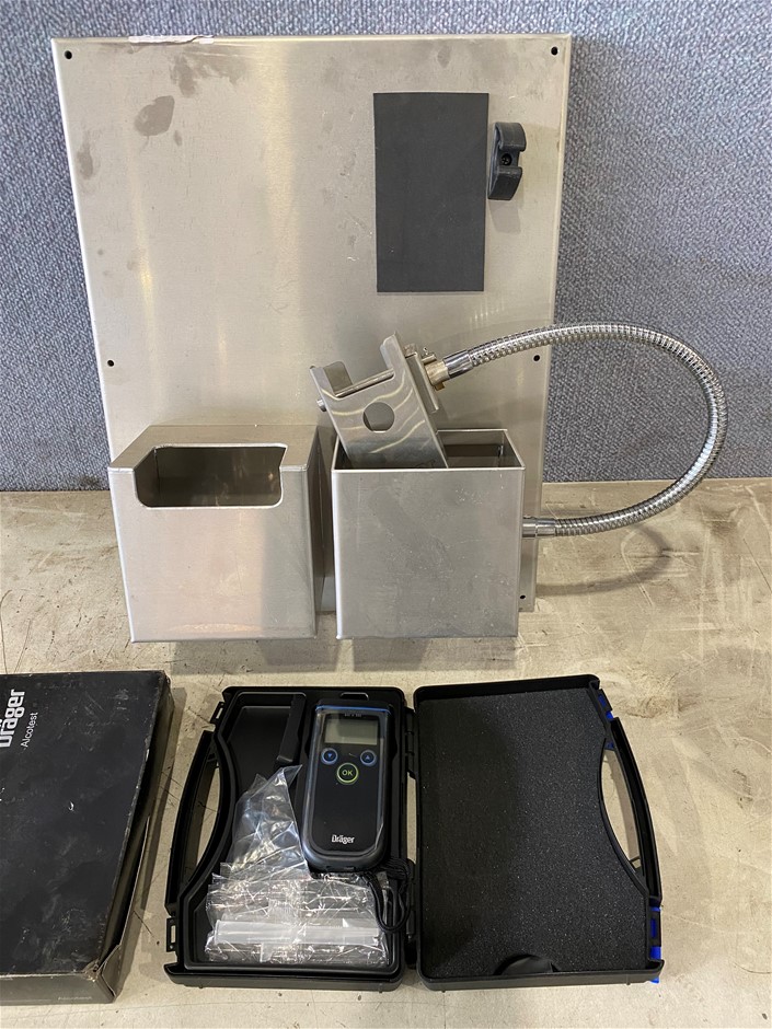 Drager Alcotest 6820 Alcohol Testing Station Auction (0097-8018905 ...
