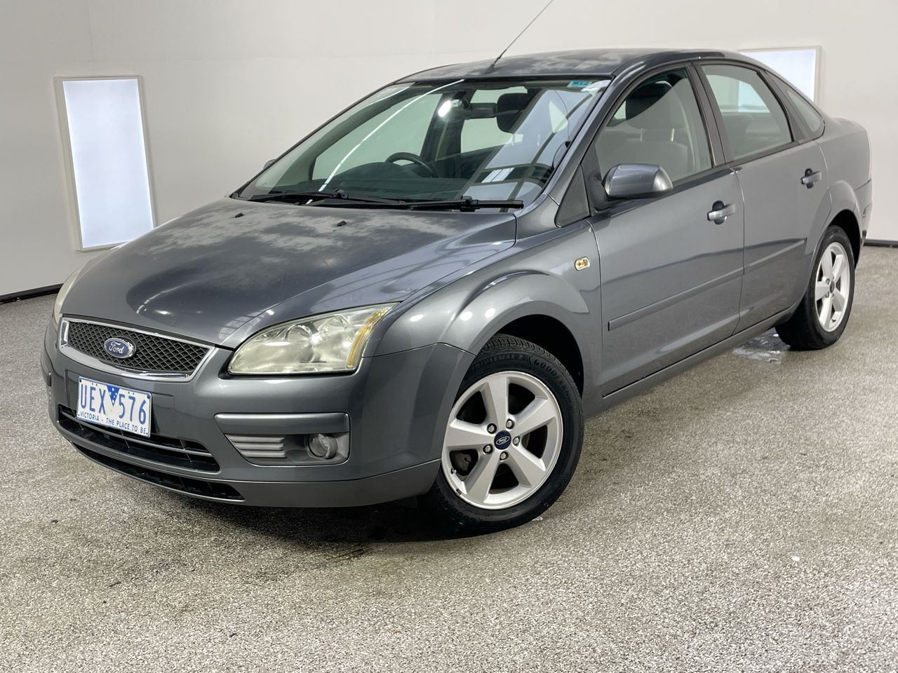 2006 Ford Focus LX LS Automatic Sedan Auction (0001-21031302) | Grays ...
