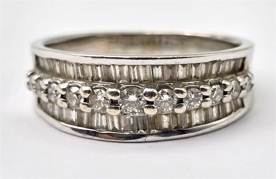 Diamond And White Gold Ring - $5.6k Valuation Auction (0001-2561392 ...