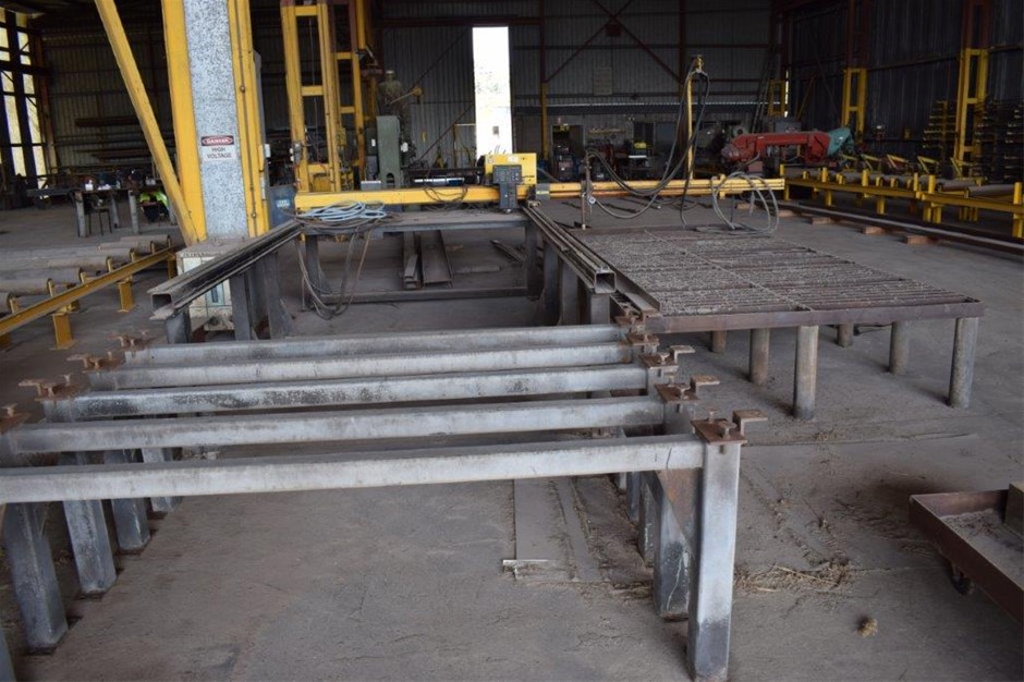 ESAB Silhouette 1000 Oxy Acetylene and Plasma Profile Cutting Machine ...