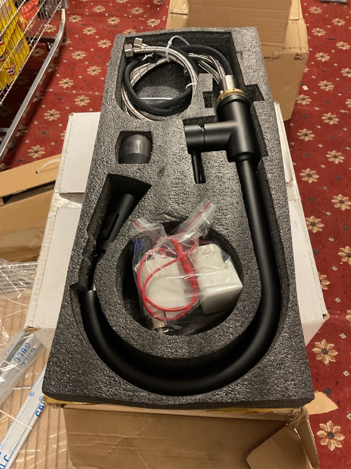 Touch Sensitive Pullout Faucet Auction (0486-3029733) | Grays Australia