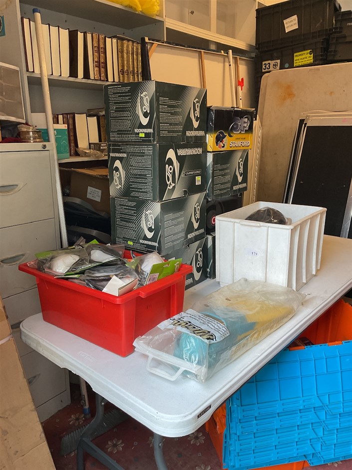 Quantity Of Assorted Sporting Goods Auction (0523-3029733) | Grays ...
