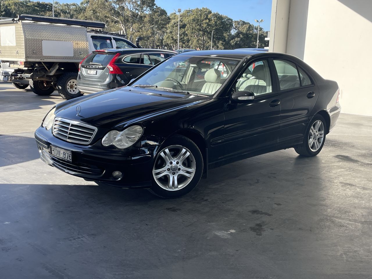 2004 Mercedes Benz C180 K Classic W203 Automatic Sedan Auction (0001 ...
