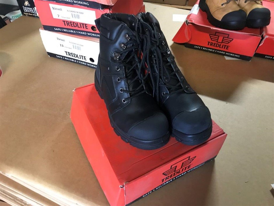 1x Pair of Tredlite Safety Boots Auction (0028-3029805) | Grays Australia