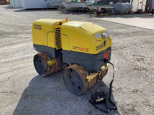 Wacker Neuson RTSC-2 Pad Foot Walk Behind Trench Roller/Compactor ...