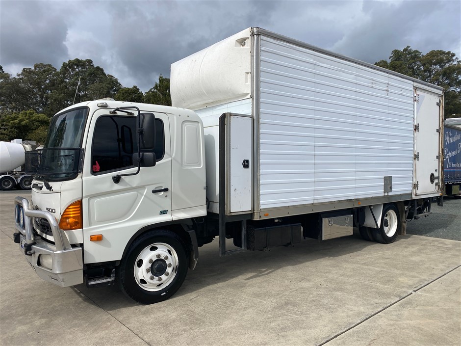 2008 Hino GD 4x2 Pantech Truck Auction (0018-5057426) | Grays Australia