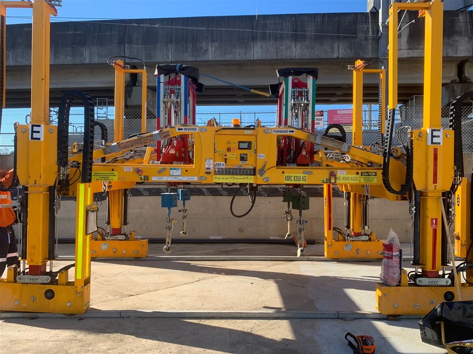 Floating Slab Track (FST) Handler/Gantry Auction (0002-7055912) | Grays ...