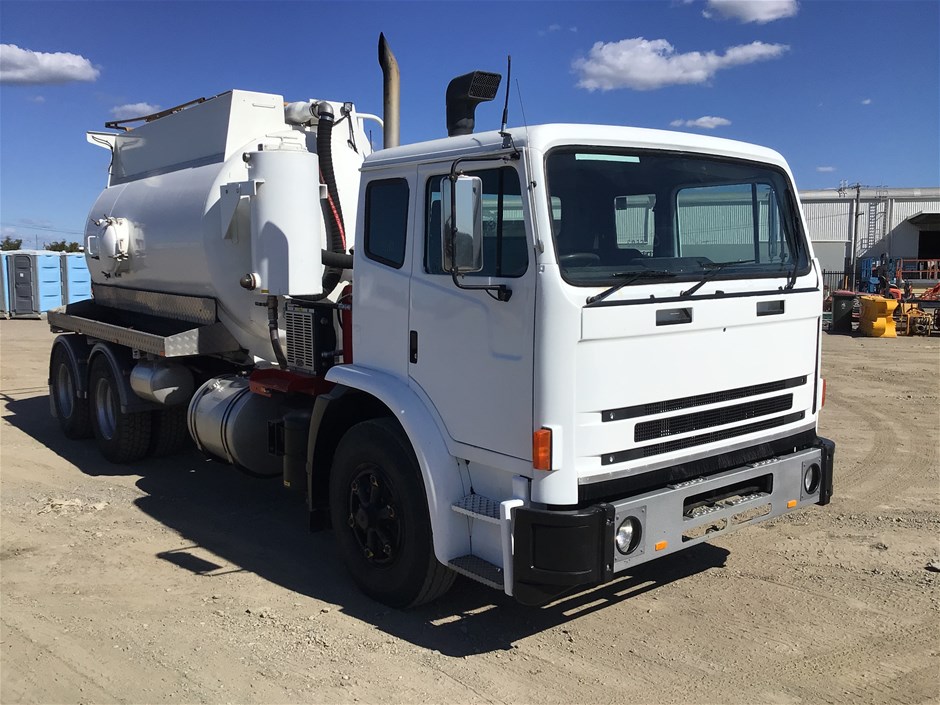 2005 Iveco Acco 6 x 4 Vacuum Truck Auction (0016-7054562) | Grays Australia