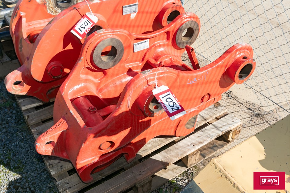 2011 MILLER JS200 Hydraulic Quick Hitch Excavator Attachment Auction ...