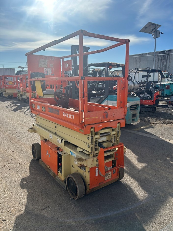 2015 JLG R6 Scissor Lift Auction (0020-3030077) | Grays Australia