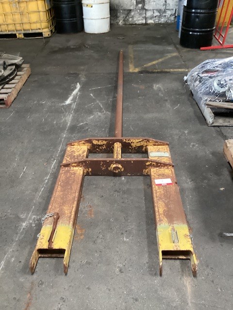 Tarpaulin Spreader Forklift Attatchment Auction (0017-8019089) | Grays ...