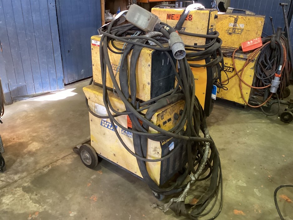 WIA Weldmatic Fabricator Welder with W66 Wire Feeder Auction (0318 ...