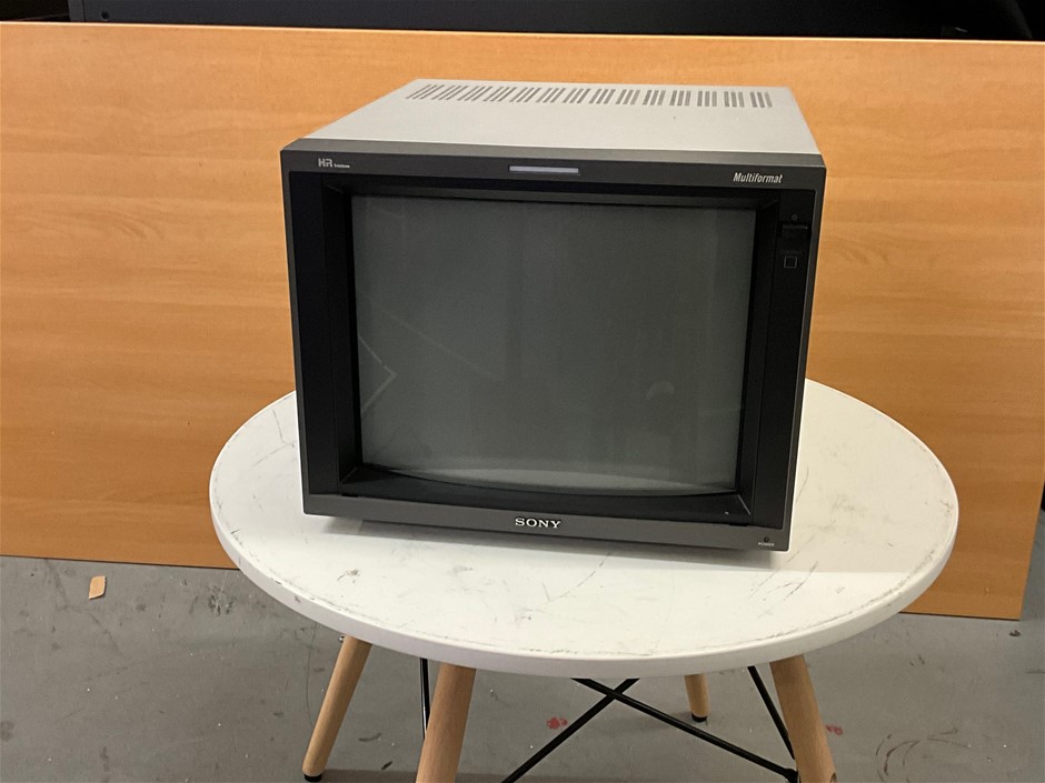 Sony PVM-D14L5A CRT monitor Auction (0084-5057664) | Grays Australia