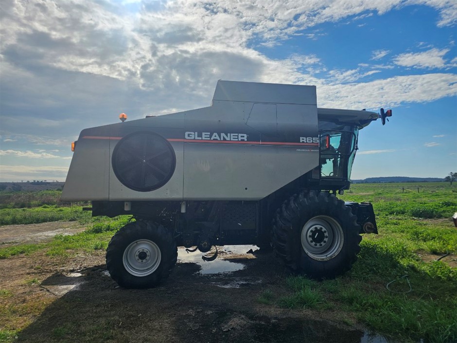 GLEANER R65 Combine Header Auction (0013-5057463) | Grays Australia