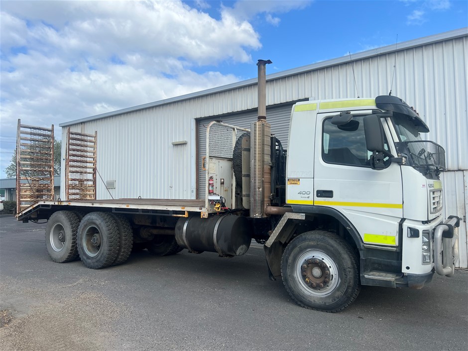 2005 Volvo FM6X4R 6 x 4 Tray Body Truck Auction (0001-3030162) | Grays ...