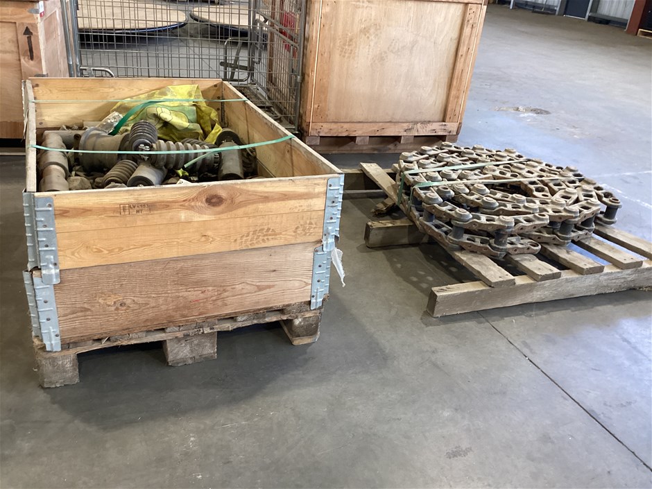 Track Chains, Rubber Rollers, 1 x Crate, 1 x Pallet Auction (0045 ...