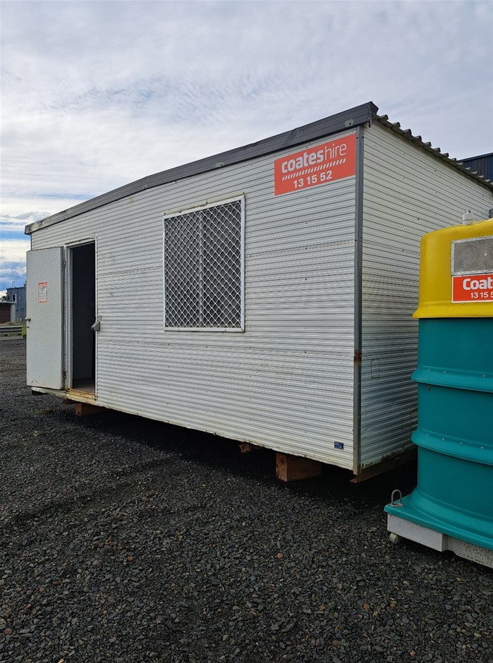 2000 APB 6 x 3m Portable Building Shell Auction (0001-3030276) | Grays ...