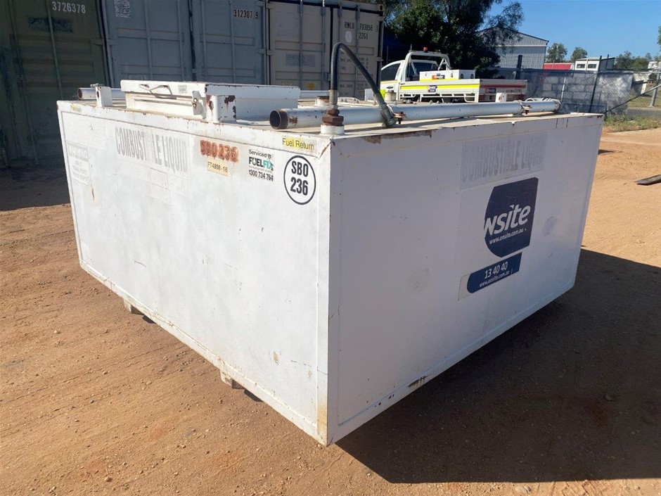 2010 Fuel Fix Fuel Tank - 4,000ltr (Emerald) Auction (0051-7053141 ...