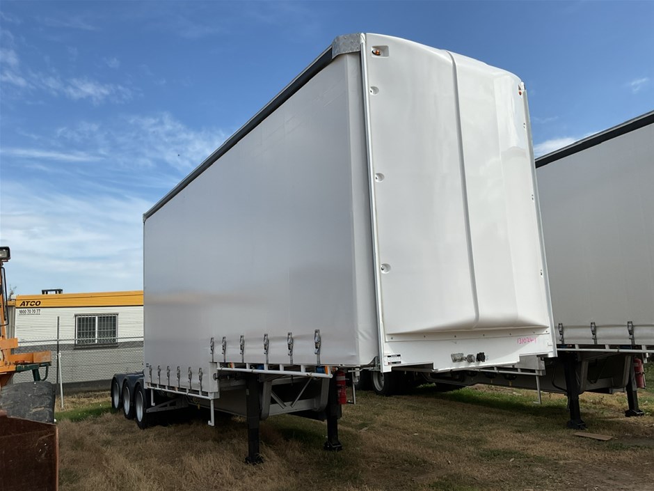 2024 Regal ST3 Curtainsider A & B Trailer Set Auction (0003-3031678 ...