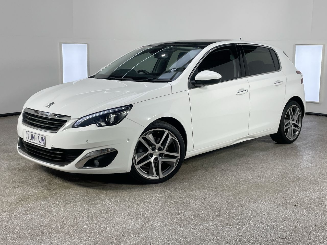2015 Peugeot 308 ALLURE PREMIUM Turbo Diesel Automatic Hatchback ...