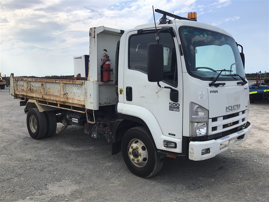 2015 Isuzu FH FRRED F14 4 x 2 Tipper Truck Auction (0001-7053753 ...