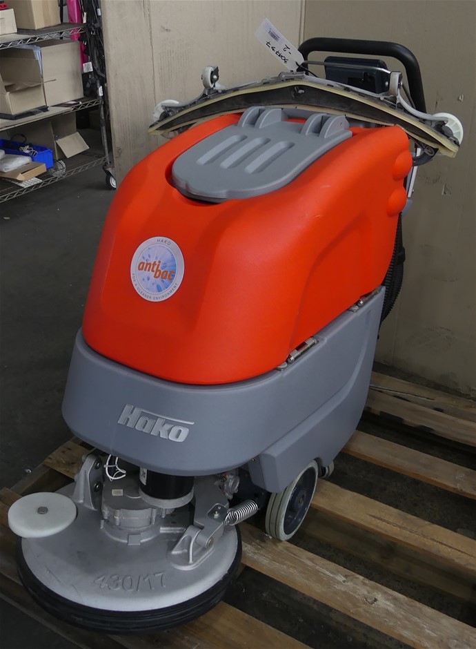 Hako Scrubmaster B30 43CM AUTO SCRUBBER Floor Sweeper Auction (0004 ...