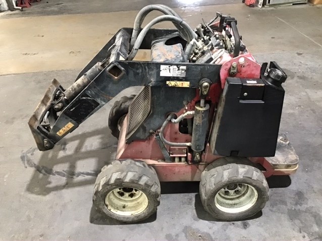 Toro W320D Mini Loader Auction (0032-5057816) | Grays Australia