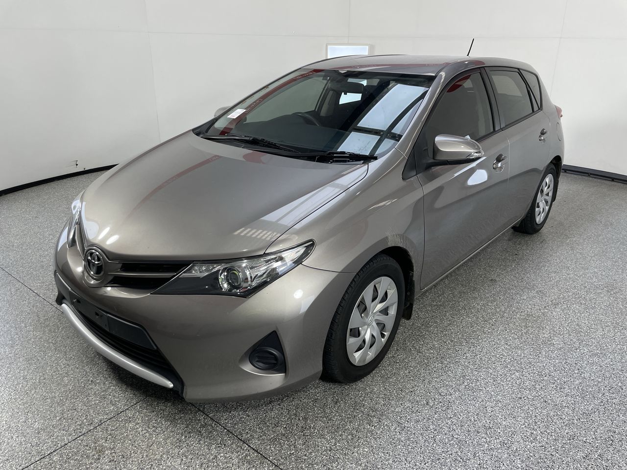 2013 Toyota Corolla Ascent ZRE182R CVT Hatchback Auction (0001-50709992 ...
