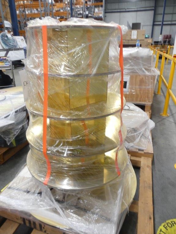 5 Tier Carousel Plate Display Stand Auction (0301-5057930) | Grays ...