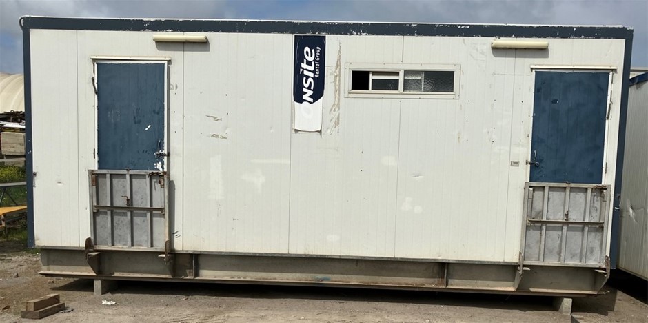 Toilet Block - 6.0m x 2.4m - M-F - Tank Mounted (Wingfield) Auction ...