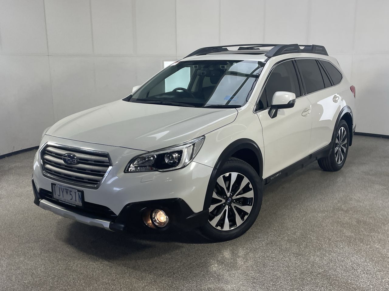 2016 Subaru Outback 2.0D Premium B6A Turbo Diesel CVT Wagon Auction ...