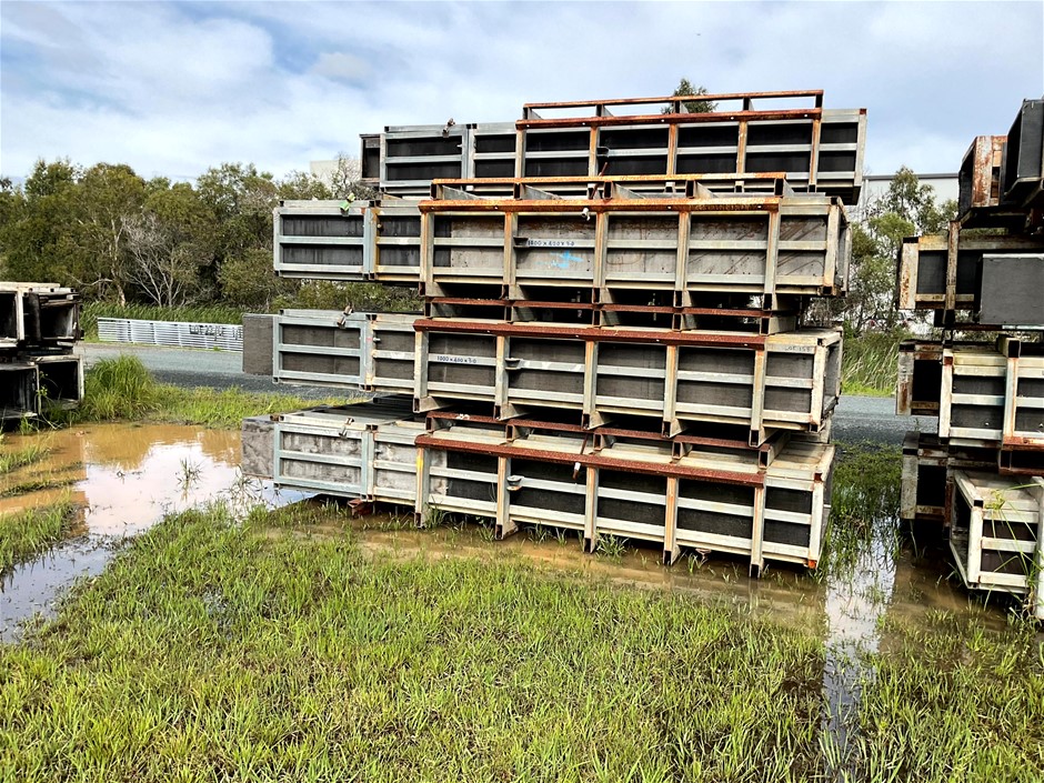 7 x Steel Framed Column Boxes Auction (0158-7053824) | Grays Australia