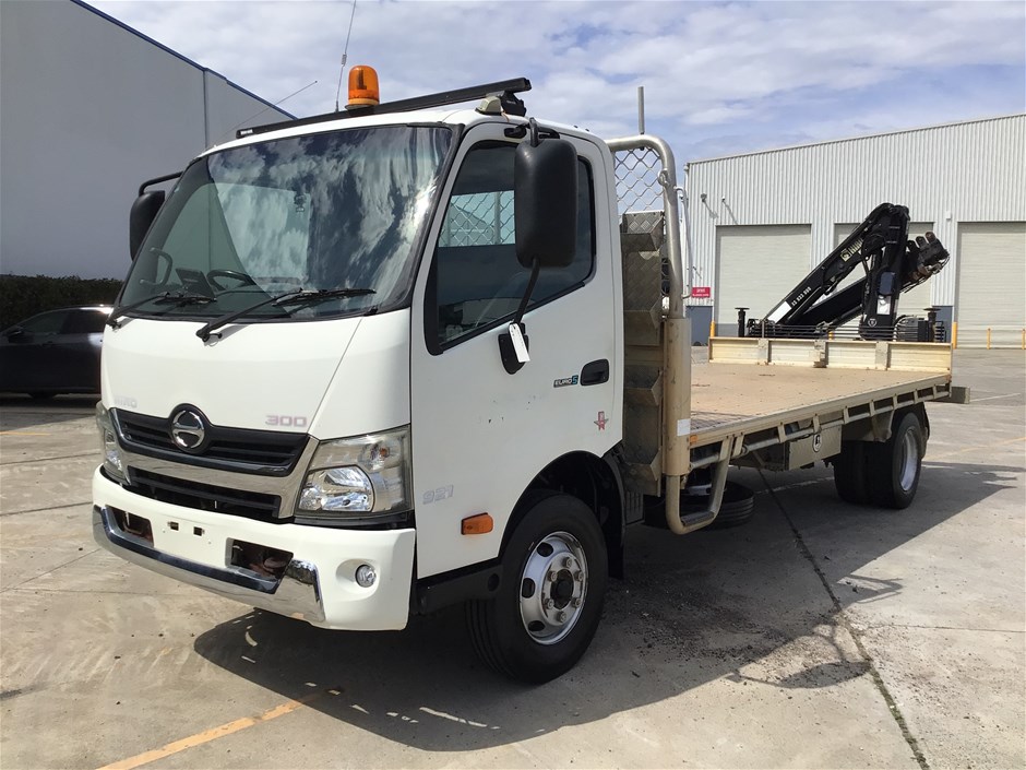 2016 Hino 300 Series 2 4 x 2 Tray Body Truck with Hiab Auction (0003 ...