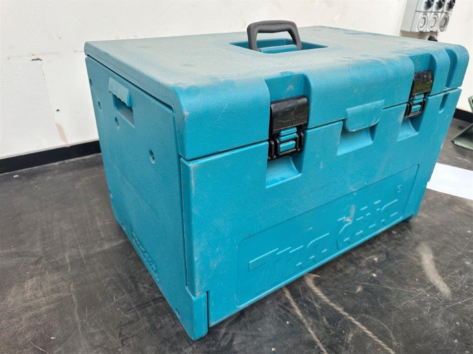 Makita Tool Box Set Auction (0061-3030925) | Grays Australia