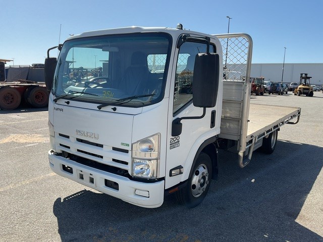 2014 ISUSU NPR5SN 4 x 2 Tray Body Truck Auction (0001-9054965) | Grays Australia