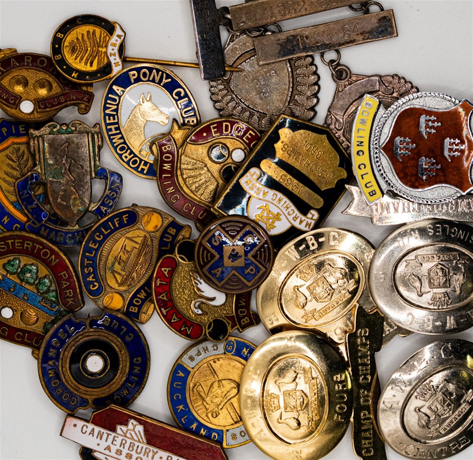 22 x NZ assorted badges incl. Bowling, A.W.B.C. badges, medal fobs ...