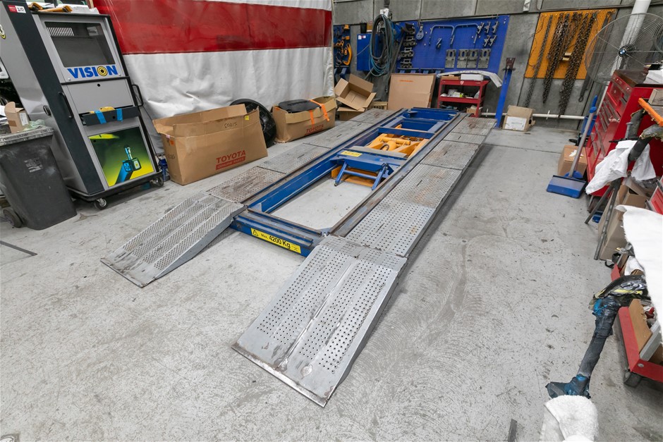 2005 Car-O-Liner Base Frame BR 4200 Aligner Floor Car Lift Platform ...