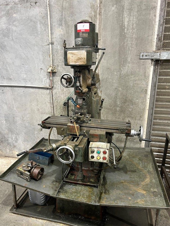 Magnum Vertical Horizontal Turret Mill Auction (0005-7054418) | Grays ...