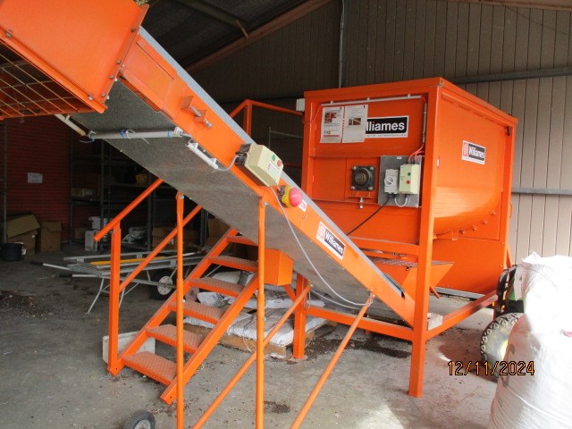 Williams Soil Mixing Machine Auction (0012-3031073) | Grays Australia