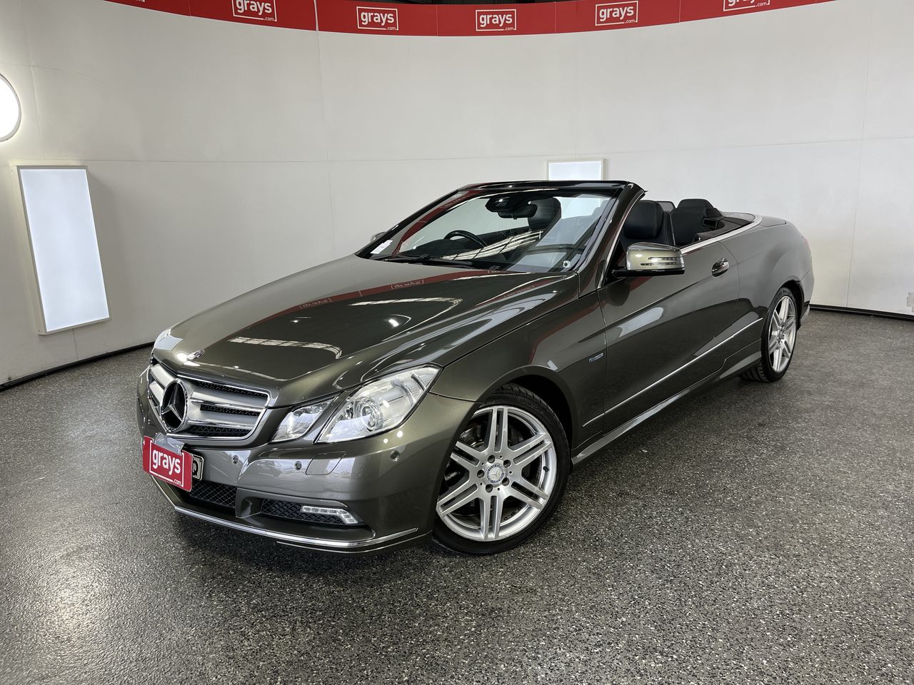 2010 Mercedes Benz E250 CGI BlueEFF. Avantgarde A207 Automatic ...