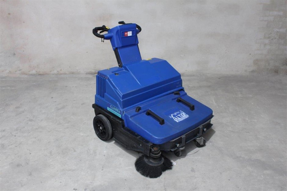 Alto Floor Sweeper Auction (0039-5058606) | Grays Australia