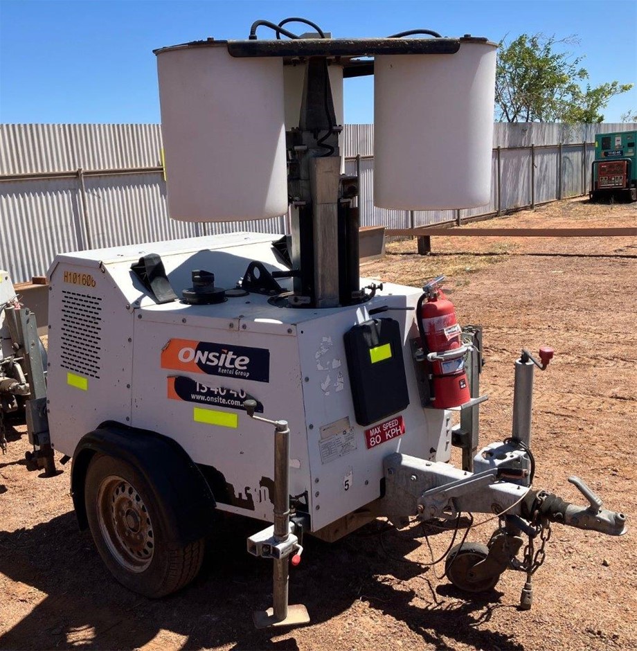 2014 Powerlite TL90 Lighting Tower - 1,920w - LED POD Auction (0030 ...