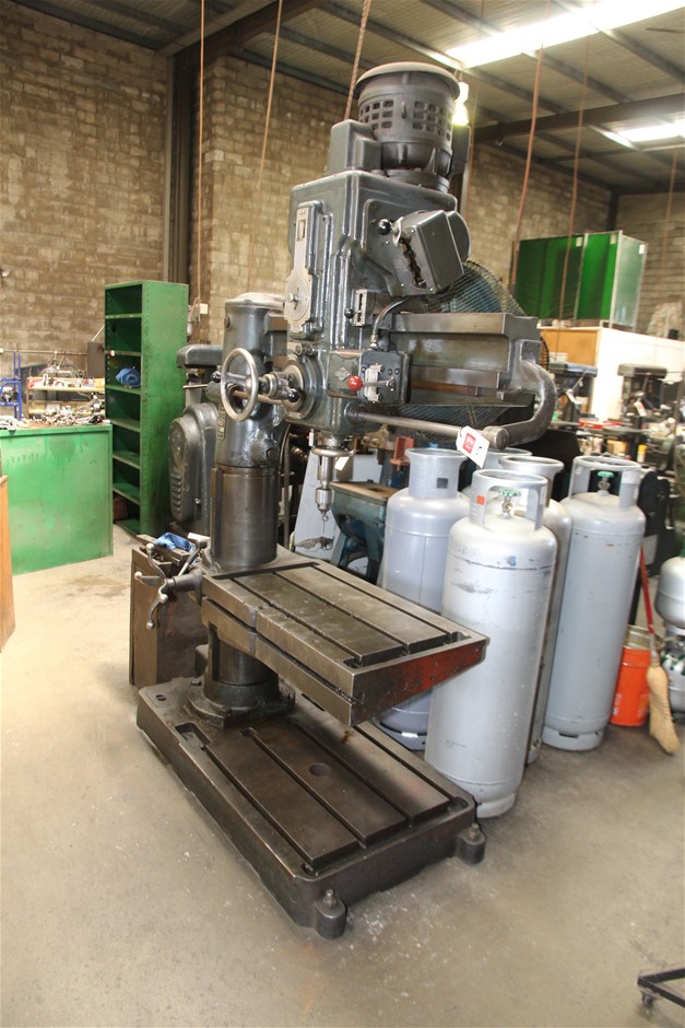 Kitchen & Wade 40"T7 Radial Ard Drill Auction (0016-5058494) | Grays ...