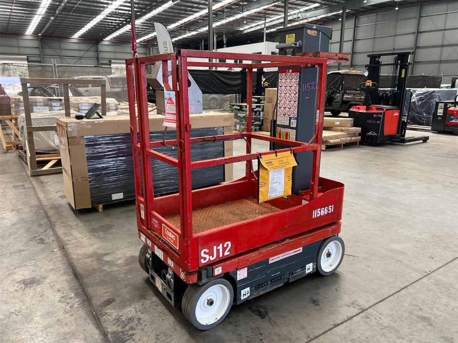 2015 Skyjack SJ12 Vertical Man Lift Auction (0006-3031638) | Grays ...