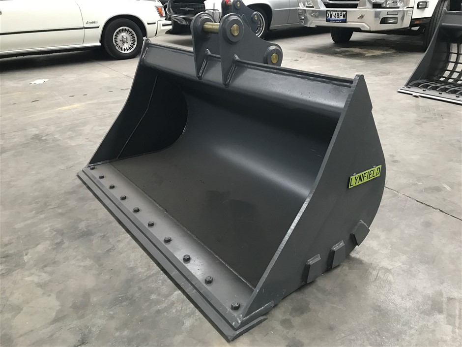 Excavator Mud Bucket Auction (0008-3031419) | Grays Australia