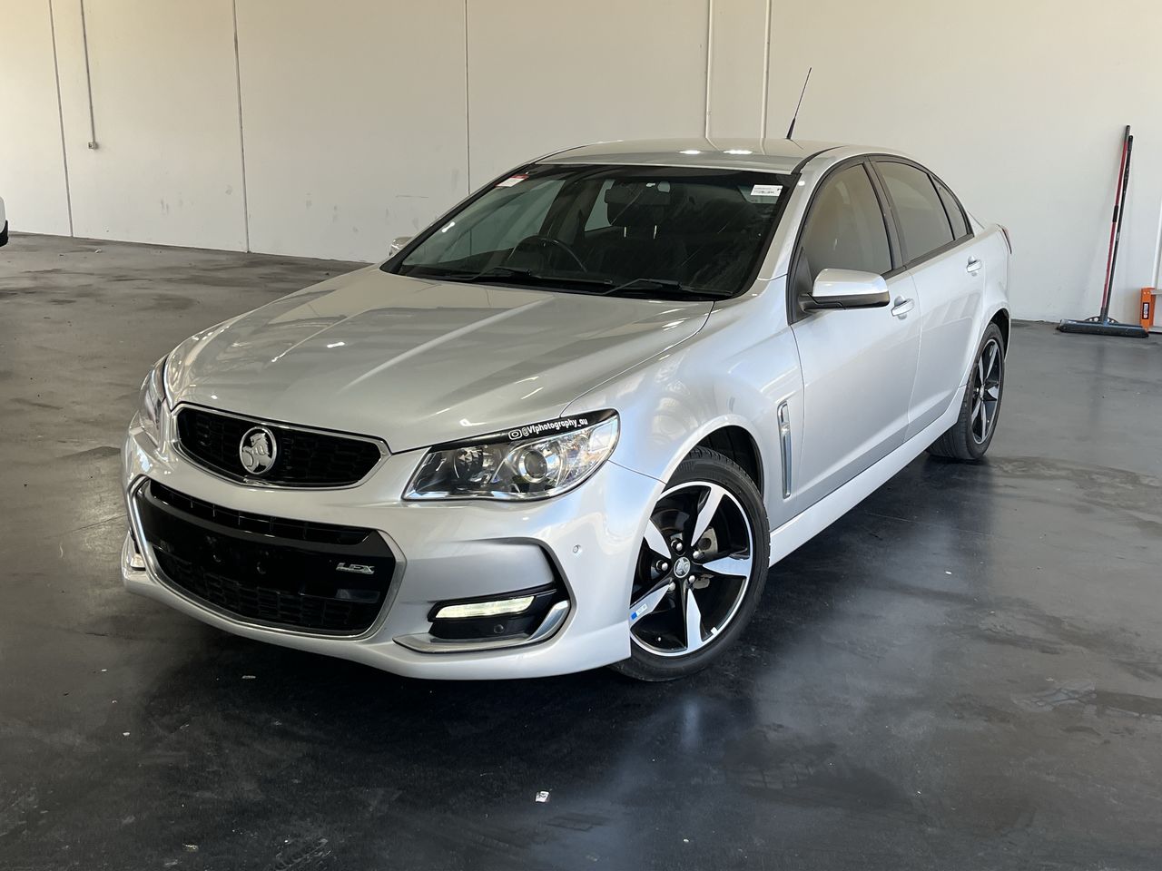 2017 Holden Commodore SV6 VF Automatic Sedan Auction (0001-21040021 ...