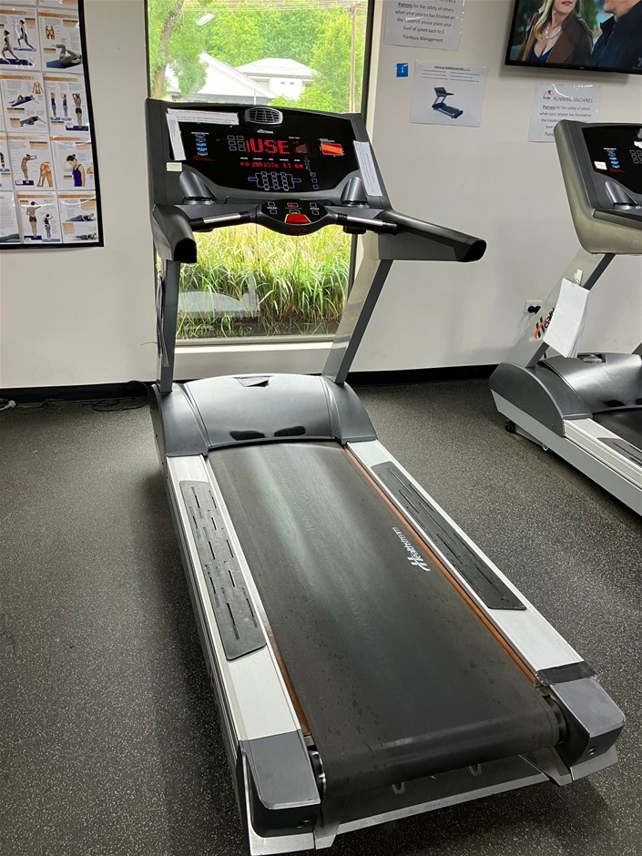 Treadmill - Healthstream Runfit 99. Auction (0001-3031410) | Grays ...